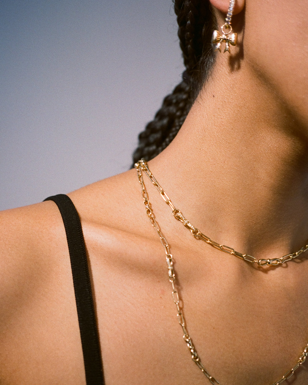 Bows – Olivia Bond